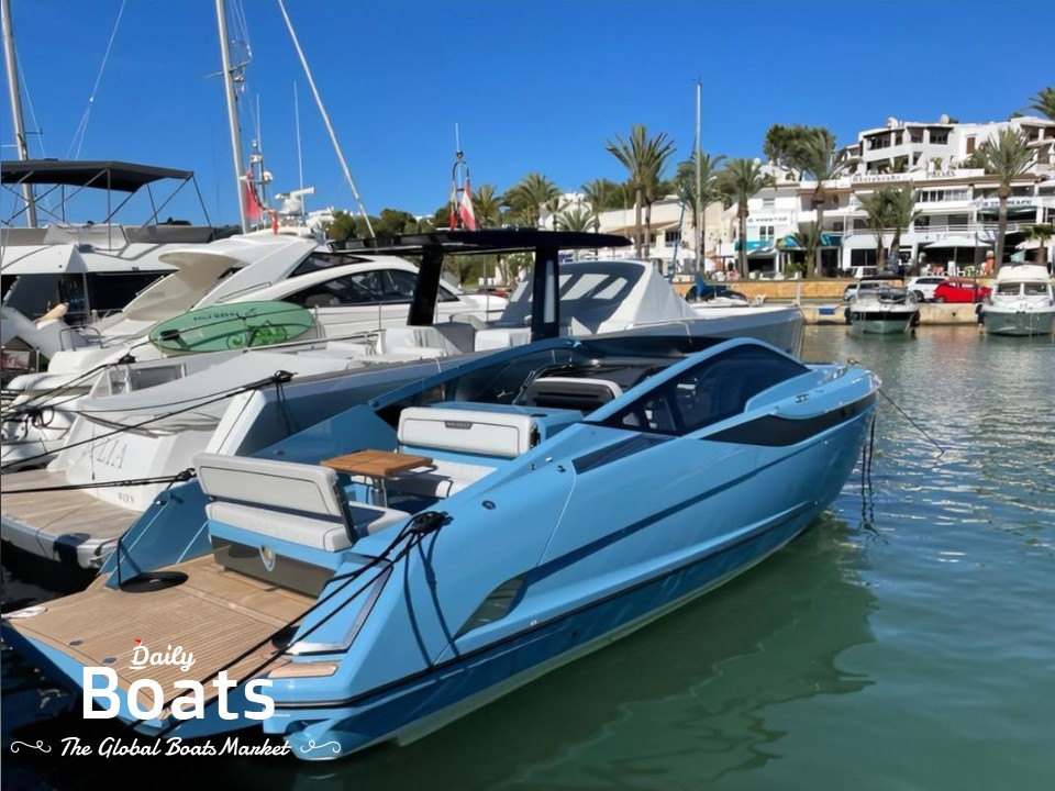 2021 Fairline F-33 for sale. View price, photos and Buy 2021 Fairline F ...