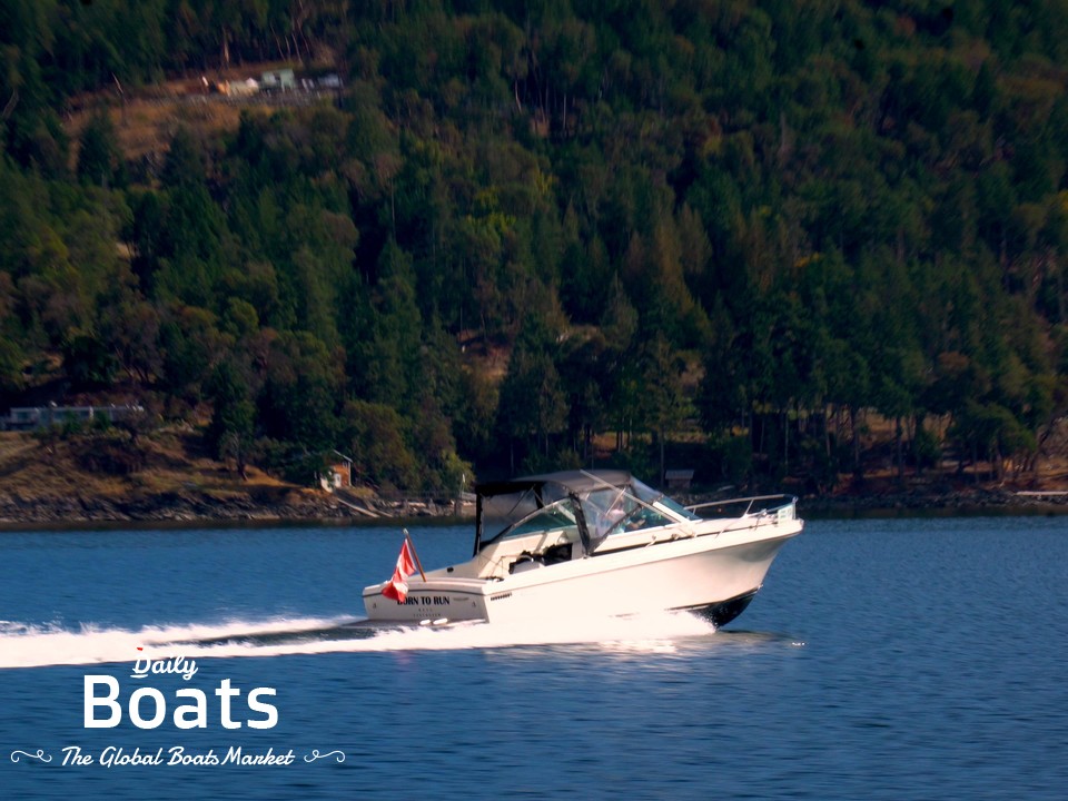 2001 Hourston Glascraft Island Runner for sale. View price, photos and ...