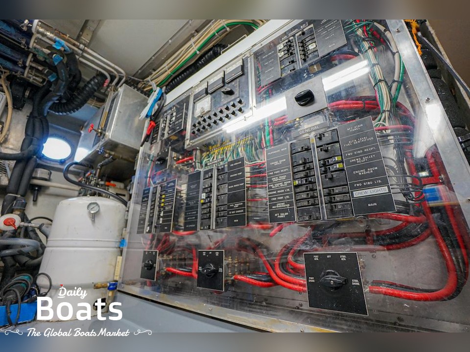 1986 Burger 82 for sale. View price, photos and Buy 1986 Burger 82 #309270