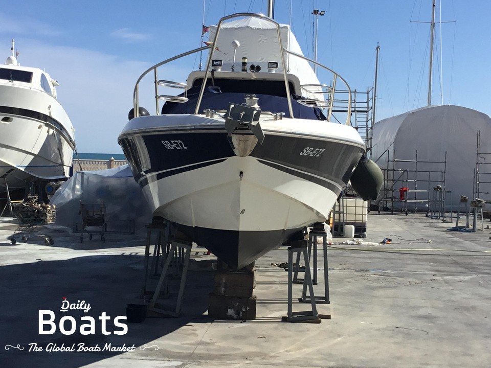 1990 Tomahawk Sunseeker 37 for sale. View price, photos and Buy 1990 ...