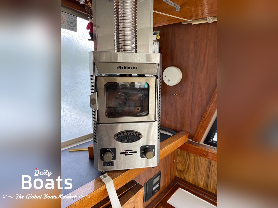 1981 Carver 3007Ac for sale. View price, photos and Buy 1981 Carver ...