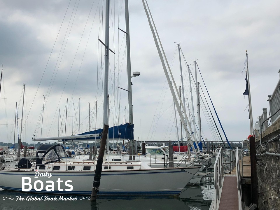 1984 Endeavour 35 for sale. View price, photos and Buy 1984 Endeavour ...