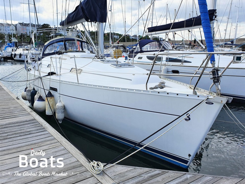 2002 Beneteau Oceanis Clipper 331 for sale. View price, photos and Buy ...