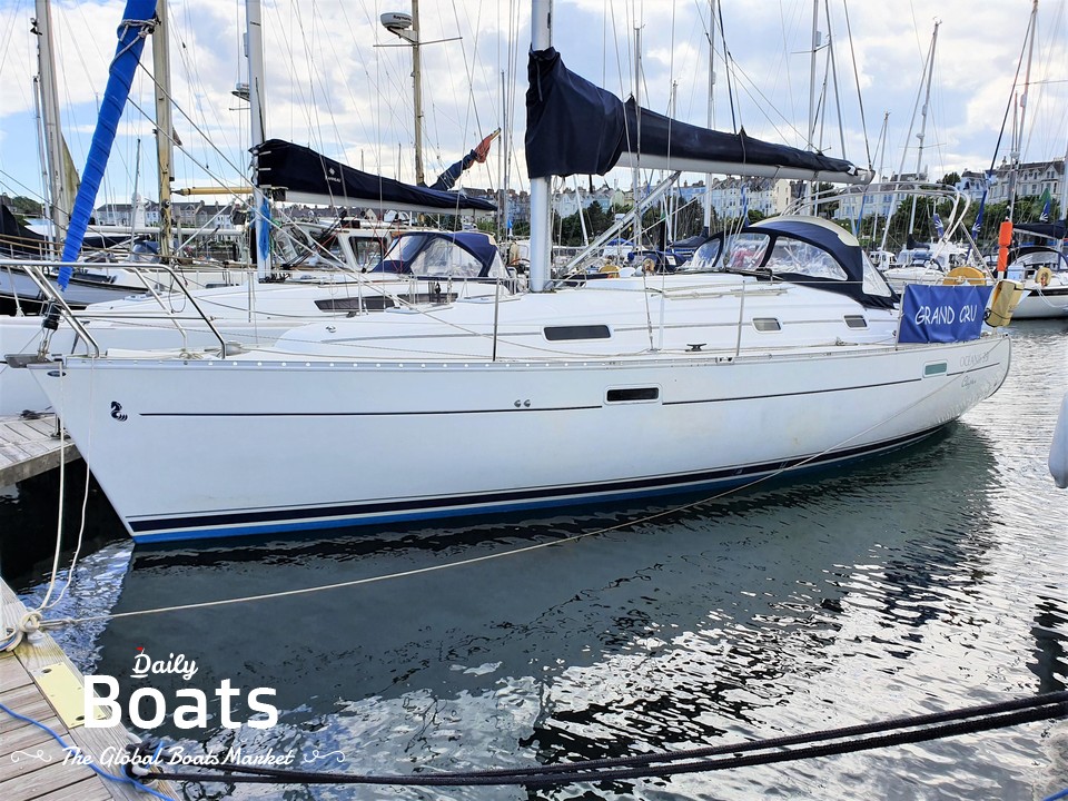 2002 Beneteau Oceanis Clipper 331 for sale. View price, photos and Buy ...