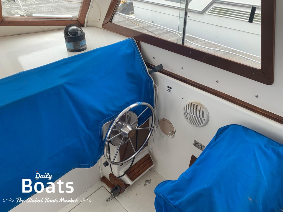 1984 Albin 27 Family Cruiser for sale. View price, photos and Buy 1984 ...