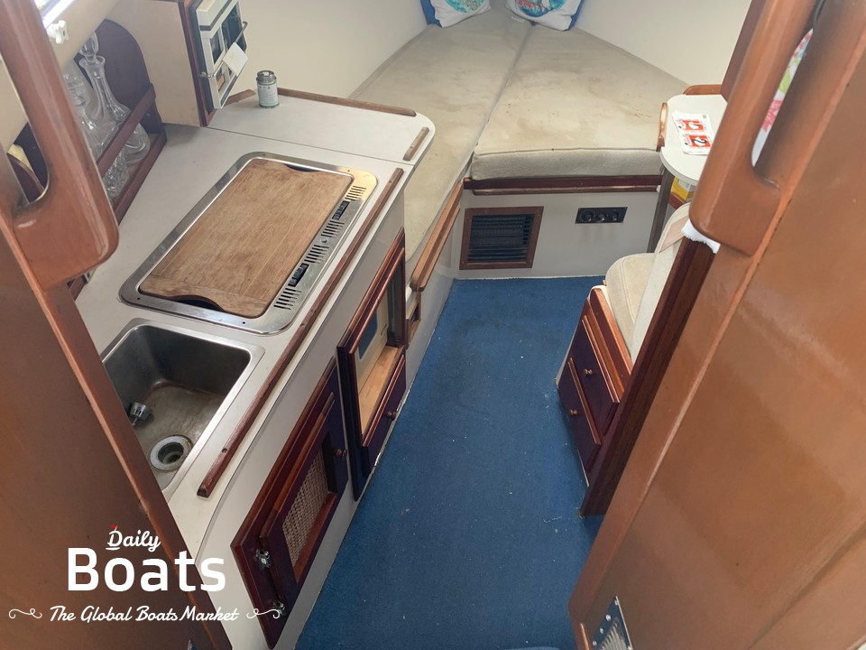 1984 Albin 27 Family Cruiser for sale. View price, photos and Buy 1984 ...