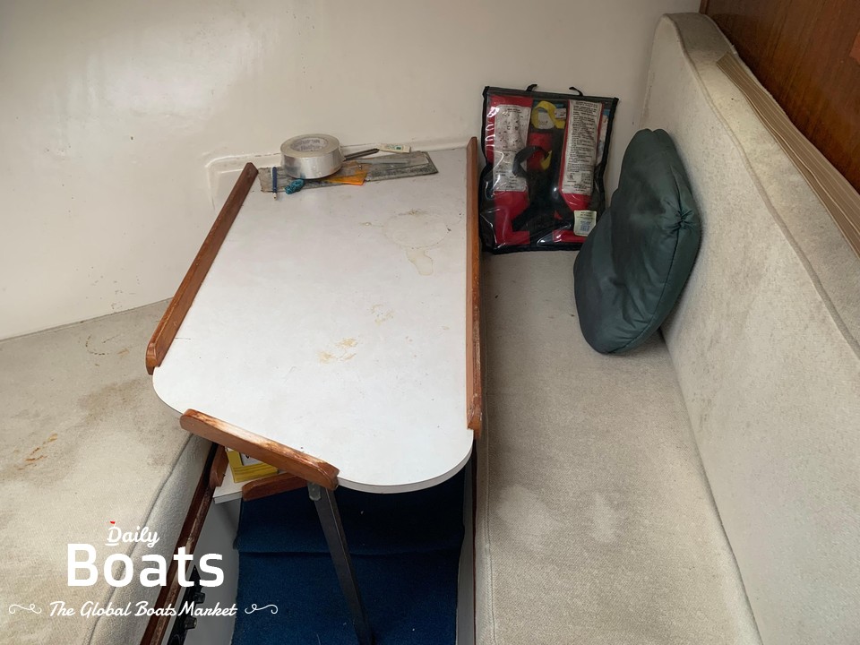 1984 Albin 27 Family Cruiser for sale. View price, photos and Buy 1984 ...