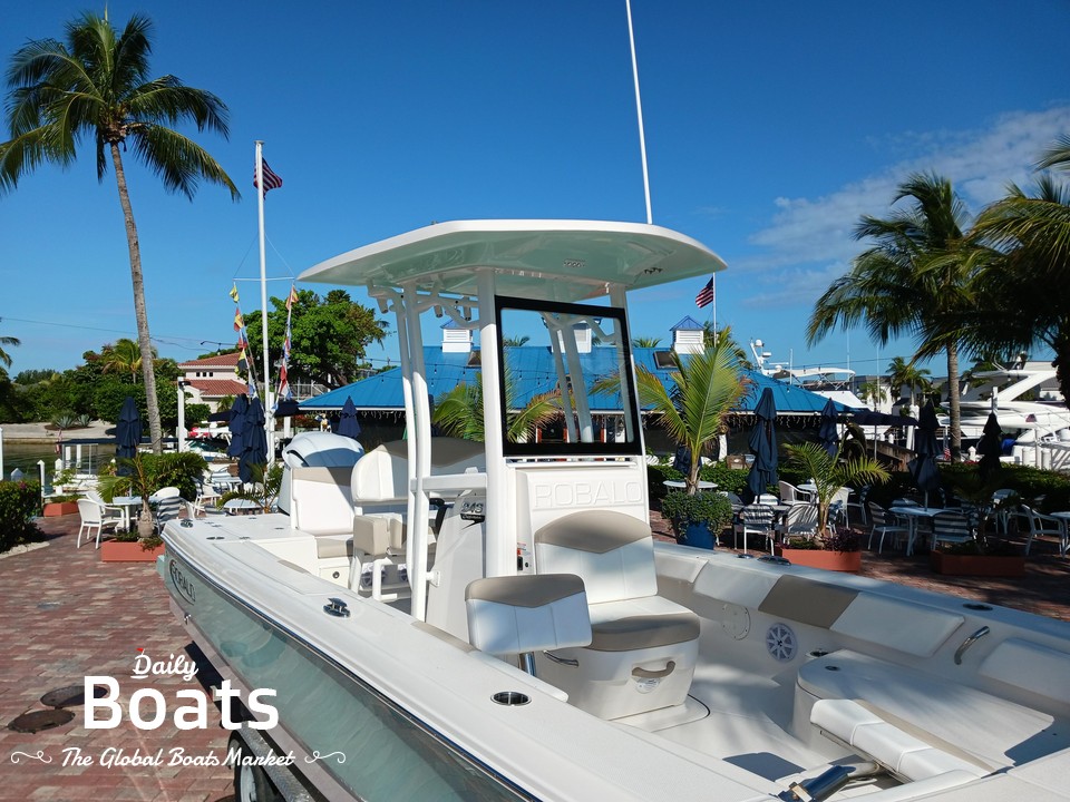 2021 Robalo 246 Cayman for sale. View price, photos and Buy 2021 Robalo ...