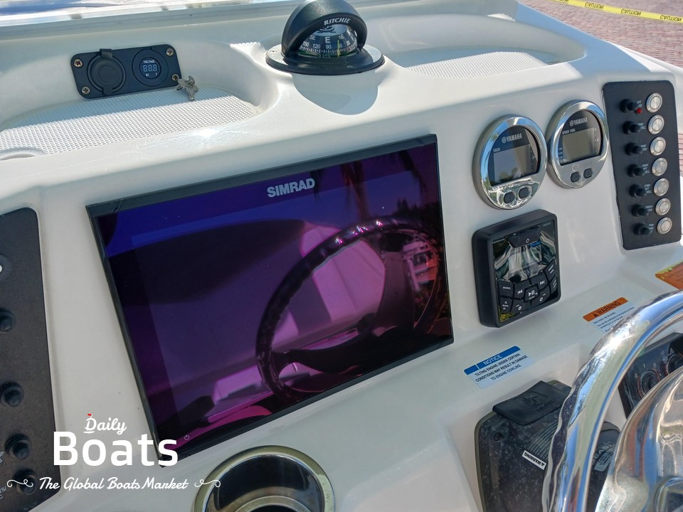 2021 Robalo 246 Cayman for sale. View price, photos and Buy 2021 Robalo ...