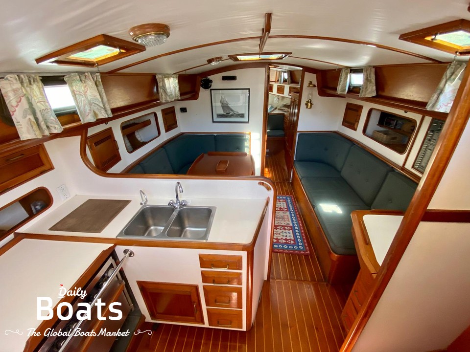 1990 Cape Dory Robinhood 40' Aft Cockpit for sale. View price, photos ...