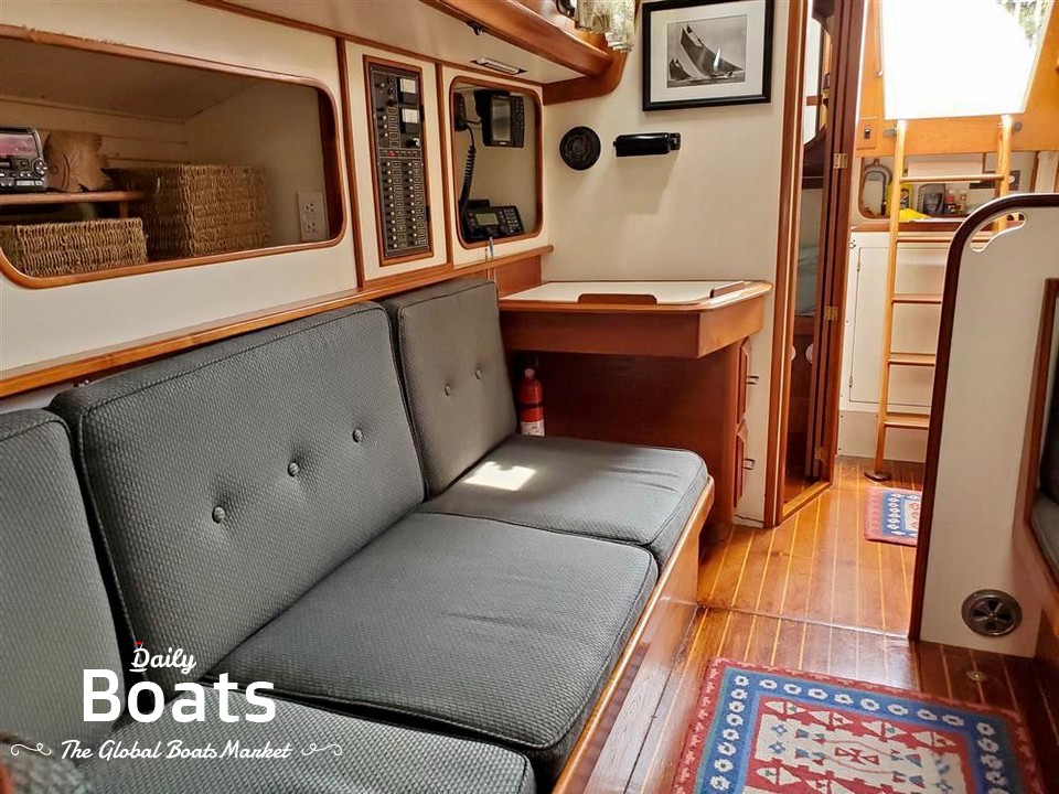 1990 Cape Dory Robinhood 40' Aft Cockpit for sale. View price, photos ...