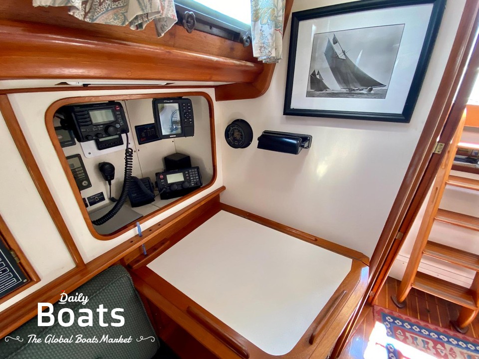 1990 Cape Dory Robinhood 40' Aft Cockpit for sale. View price, photos ...
