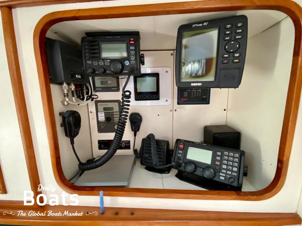 1990 Cape Dory Robinhood 40' Aft Cockpit for sale. View price, photos ...