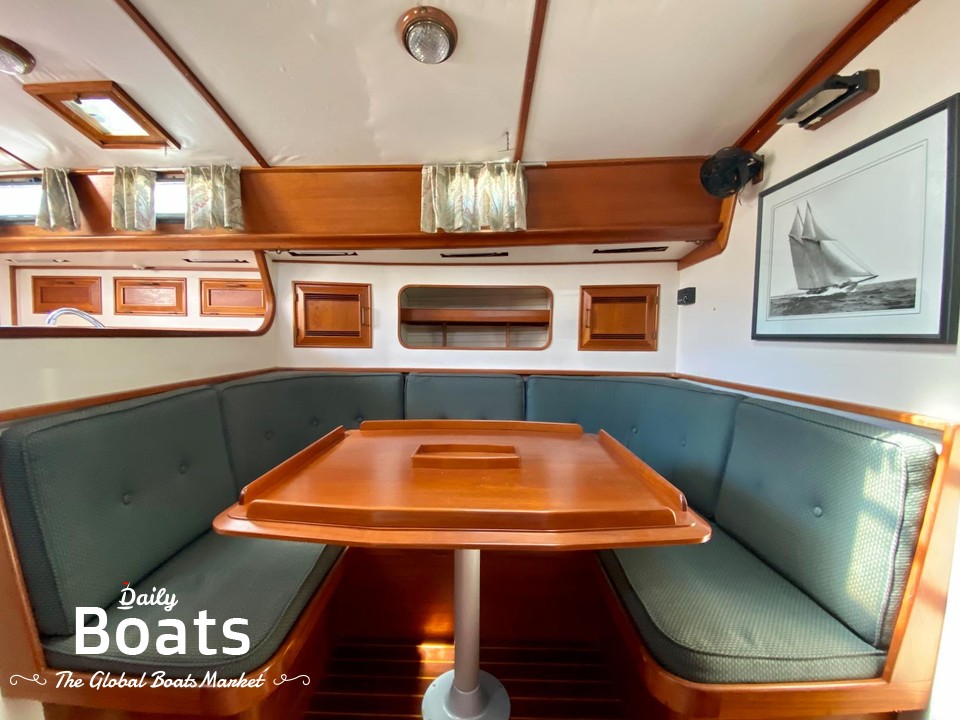 1990 Cape Dory Robinhood 40' Aft Cockpit for sale. View price, photos ...