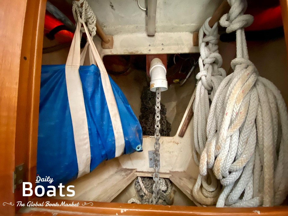 1990 Cape Dory Robinhood 40' Aft Cockpit for sale. View price, photos ...