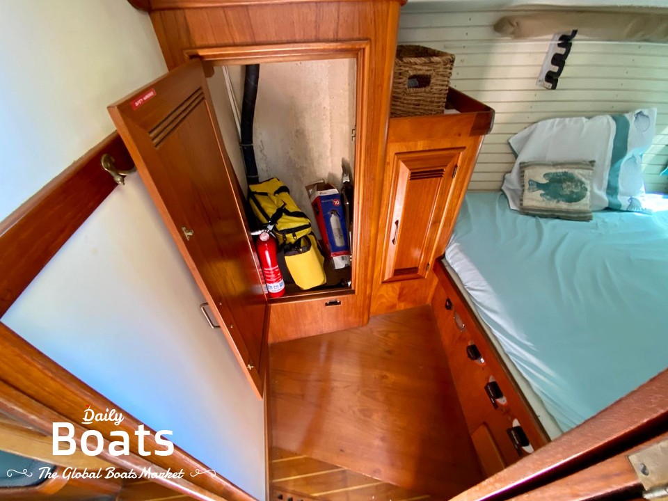 1990 Cape Dory Robinhood 40' Aft Cockpit for sale. View price, photos ...