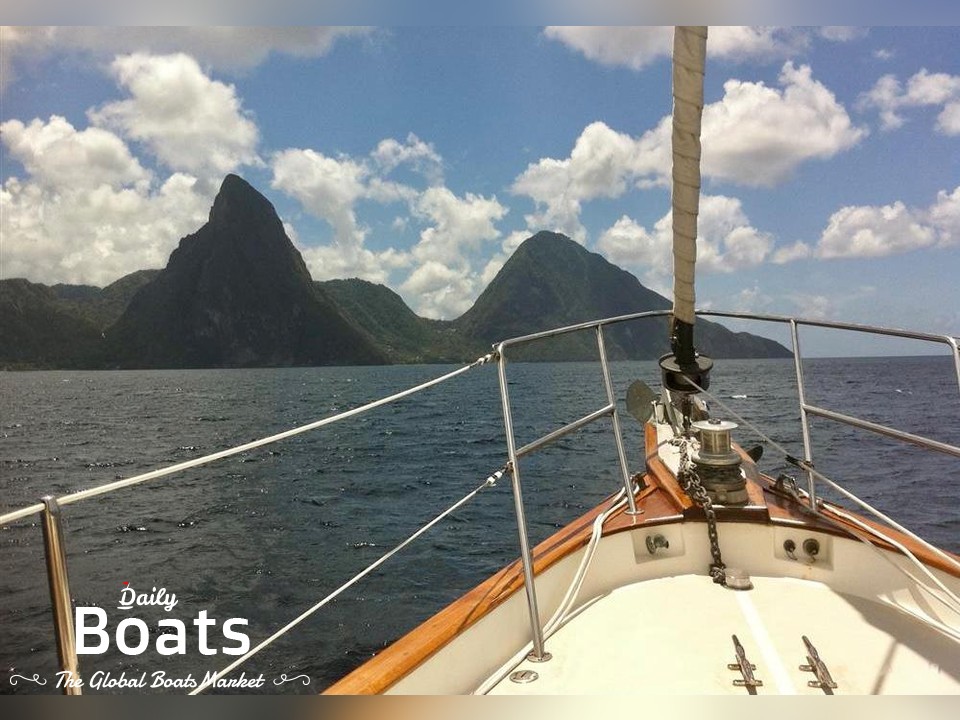 1990 Cape Dory Robinhood 40' Aft Cockpit for sale. View price, photos ...