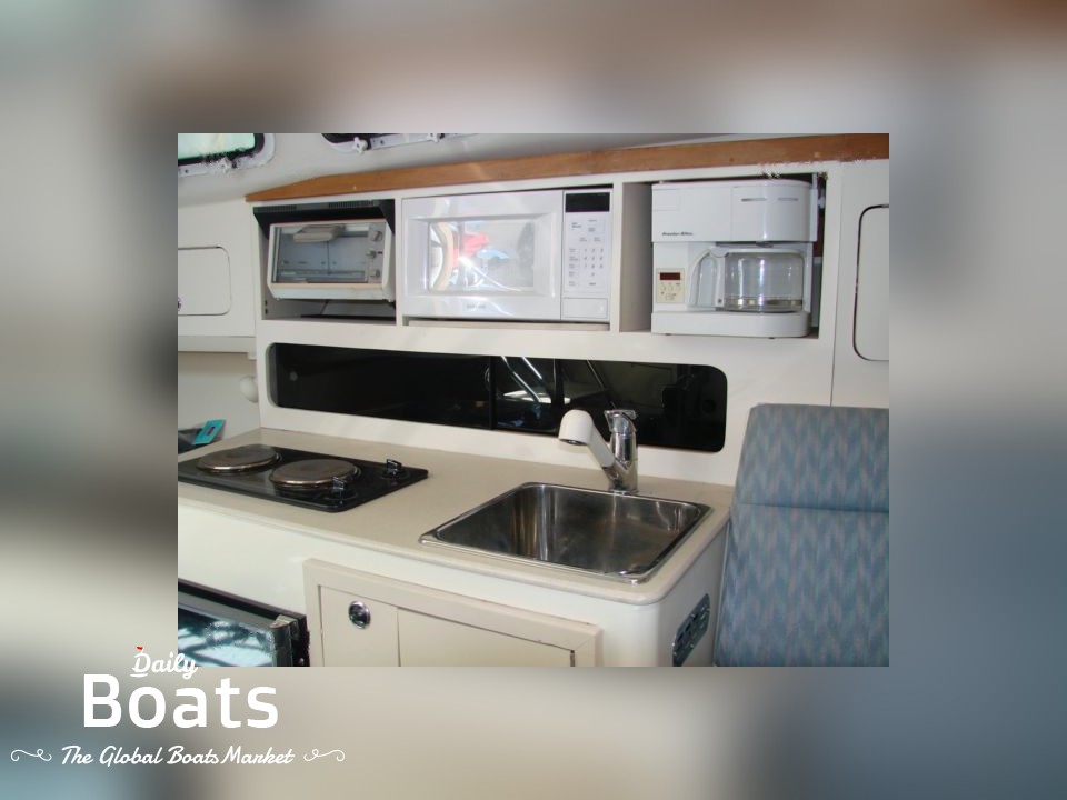 1998 Albin 31 Tournament Express for sale. View price, photos and Buy ...