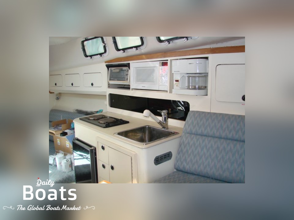 1998 Albin 31 Tournament Express for sale. View price, photos and Buy ...