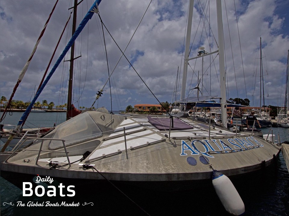 1982 Custom Glass Bottom Trimaran for sale. View price, photos and Buy ...