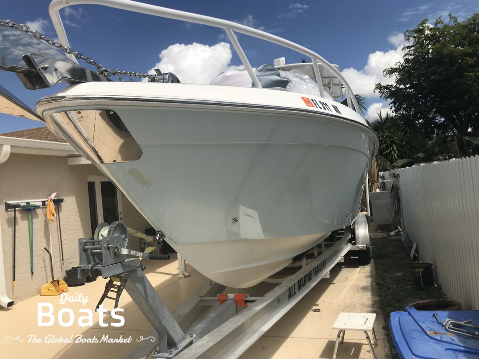 2002 Contender Center Console Forward Cuddy for sale. View price ...