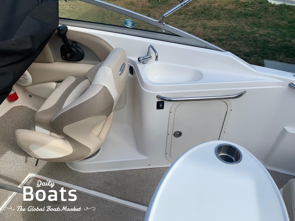 2011 Chaparral 215 Ssi for sale. View price, photos and Buy 2011 ...