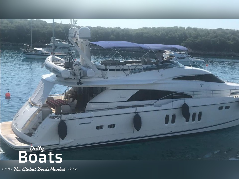 2004 Fairline Squadron 74 for sale. View price, photos and Buy 2004 ...