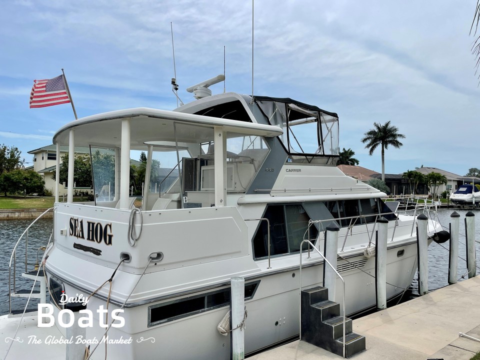 1995 Carver 440 Aft Cabin Motor Yacht for sale. View price, photos and ...
