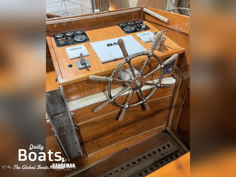 1950 McGruer Twin Screw Motor Yacht for sale. View price, photos and ...