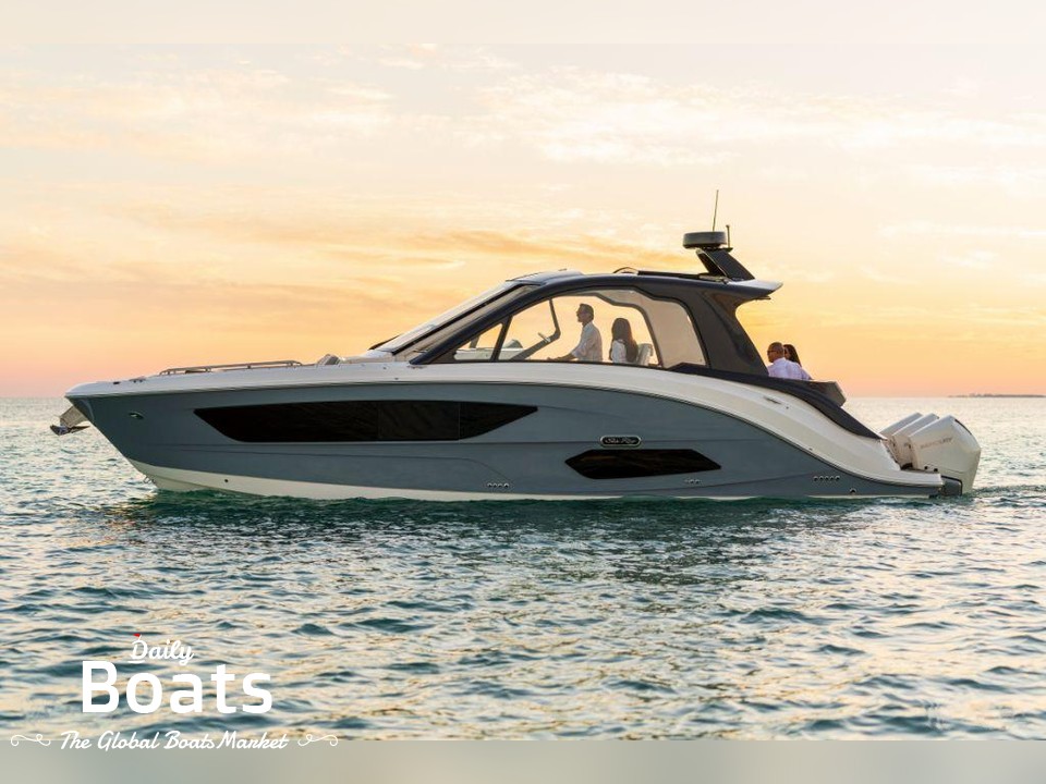 2022 Sea Ray Sundancer 370 Ob for sale. View price, photos and Buy 2022 ...