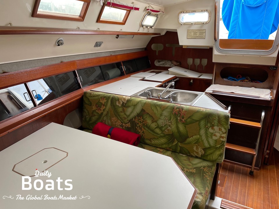 1986 Hunter 34 for sale. View price, photos and Buy 1986 Hunter 34 #309797