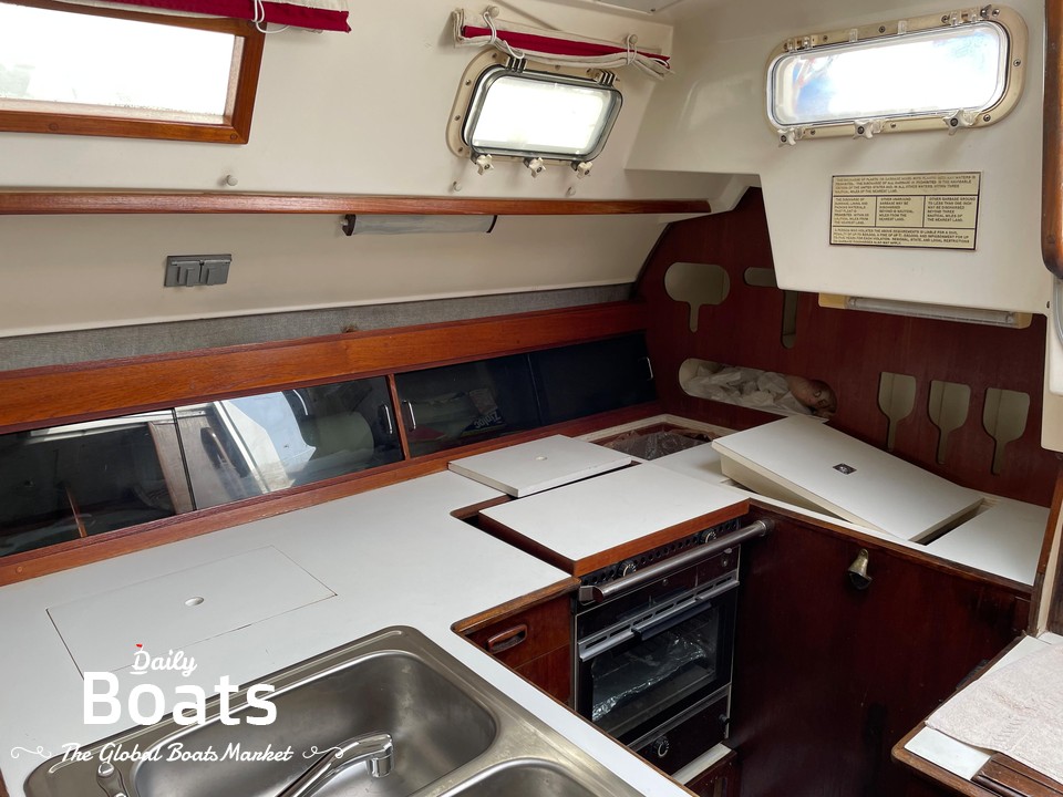 1986 Hunter 34 for sale. View price, photos and Buy 1986 Hunter 34 #309797