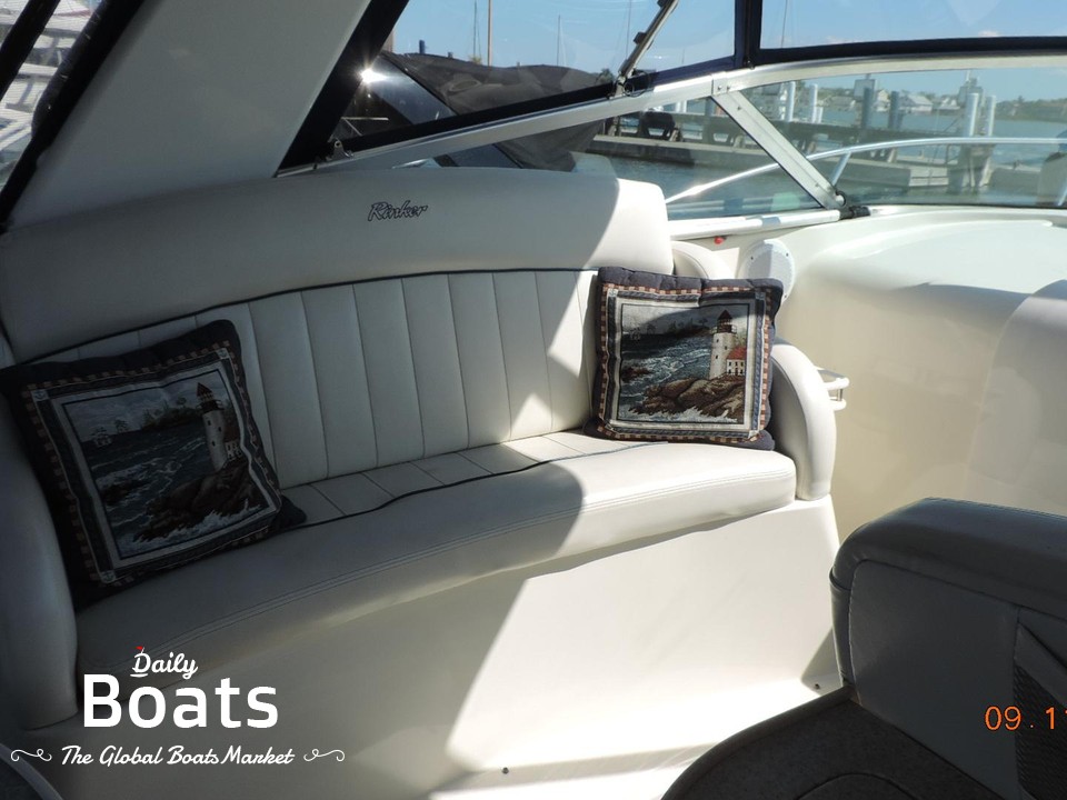 1999 Rinker 330 Express Cruiser for sale. View price, photos and Buy ...