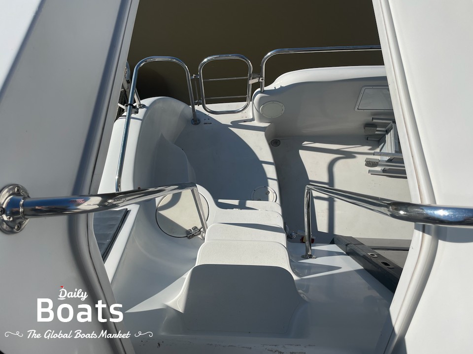 2002 Bluewater 5800 Millenium for sale. View price, photos and Buy 2002 ...