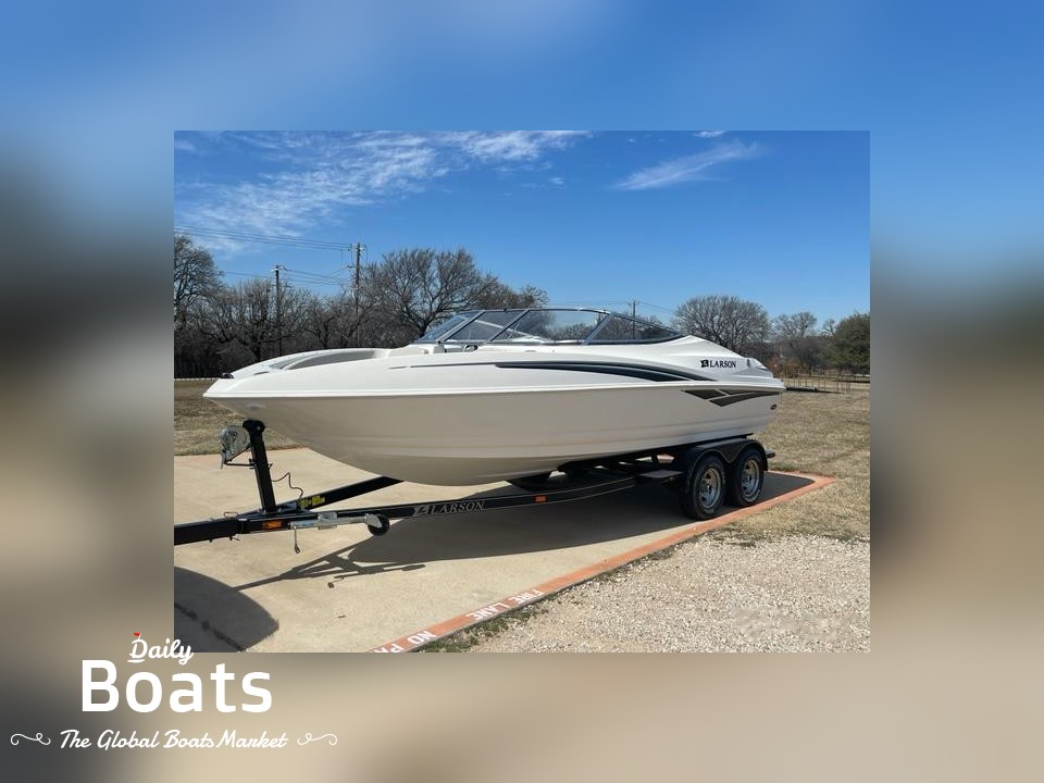 2005 Larson Senza 206 for sale. View price, photos and Buy 2005 Larson ...