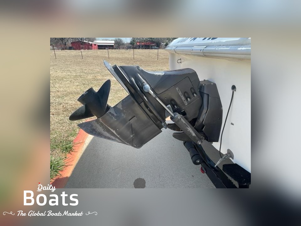 2005 Larson Senza 206 for sale. View price, photos and Buy 2005 Larson ...