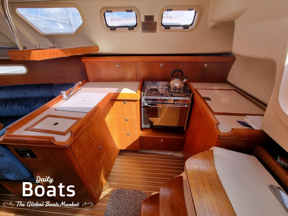 2003 Hunter Legend 326 for sale. View price, photos and Buy 2003 Hunter Legend 326 #309901