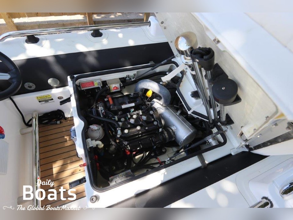 2021 Williams Jet Tenders Sportjet 395 for sale. View price, photos and ...