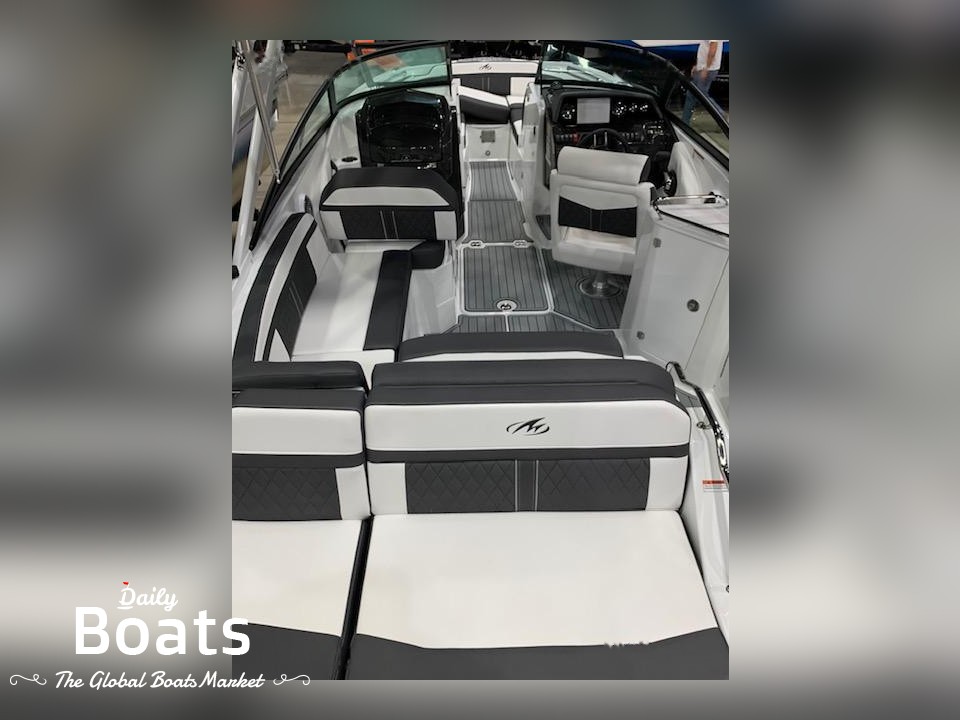 2022 Monterey M4 for sale. View price, photos and Buy 2022 Monterey M4 ...