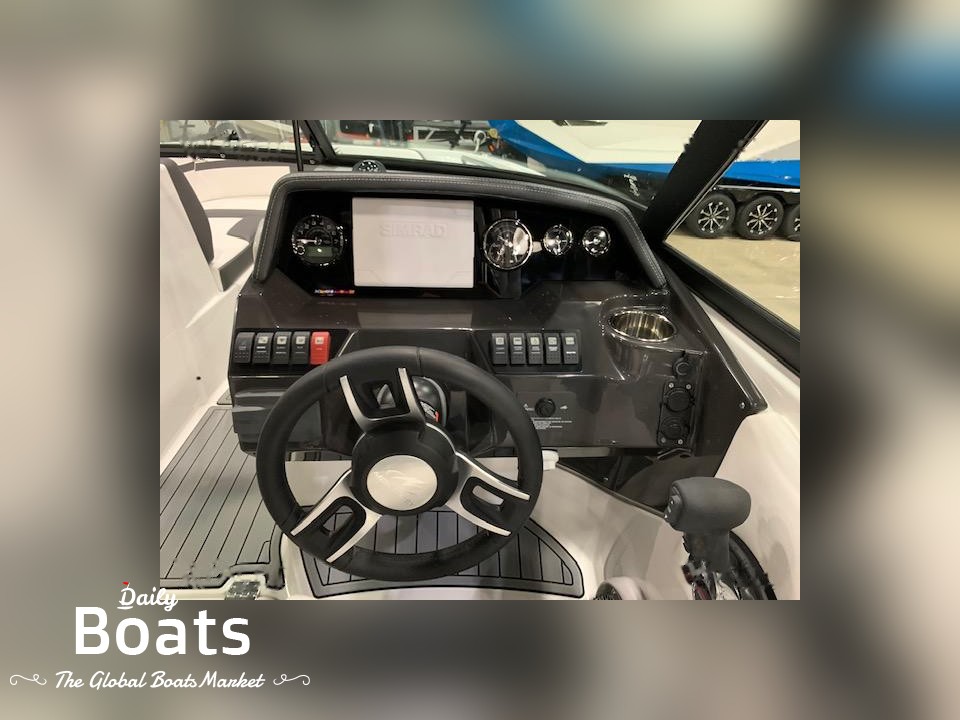 2022 Monterey M4 for sale. View price, photos and Buy 2022 Monterey M4 ...