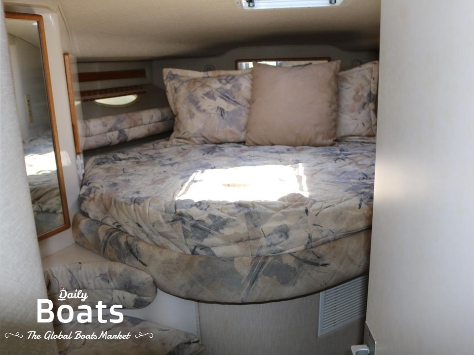 1995 Sea Ray 400 Express Cruiser for sale. View price, photos and Buy ...