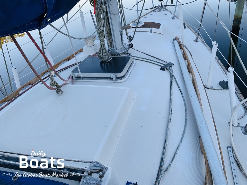 1983 Sabre 28-3 for sale. View price, photos and Buy 1983 Sabre 28-3 ...