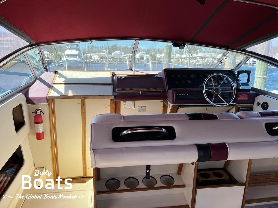 1988 Sea Ray 30 Sundancer W 2011 Engines for sale. View price, photos ...