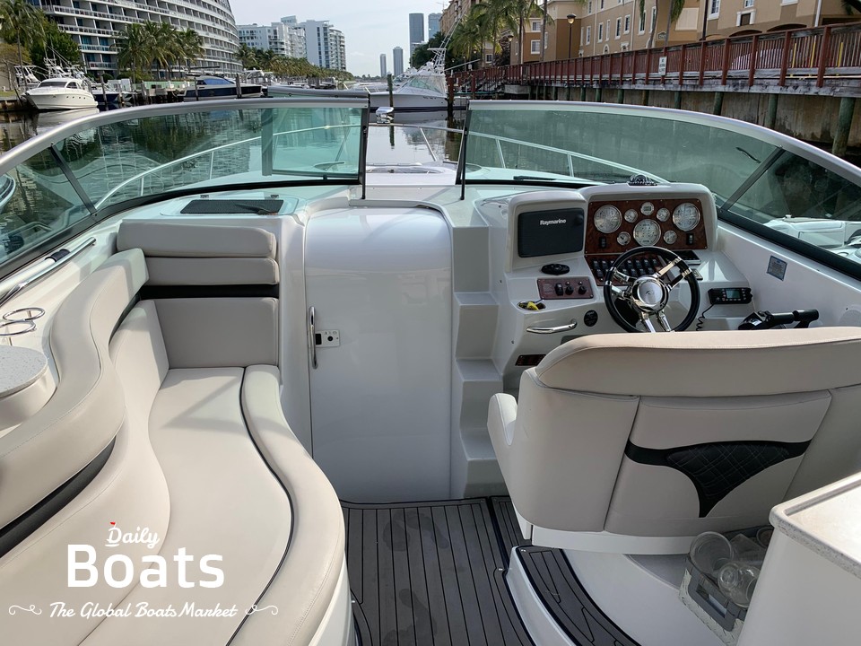 2017 Rinker 320 Express Cruiser for sale. View price, photos and Buy ...