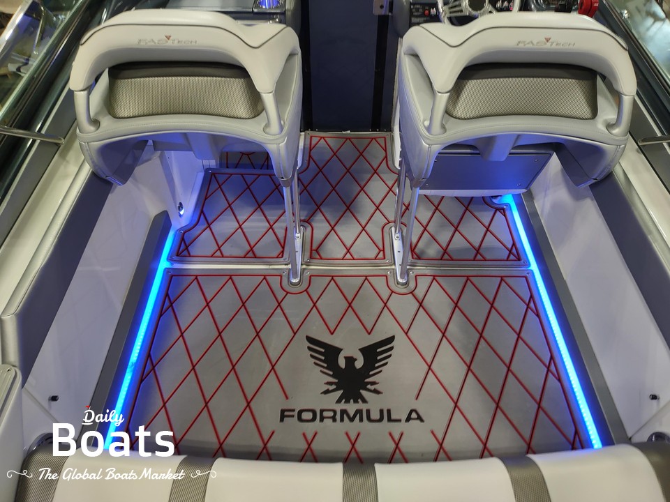 2019 Formula 382 Fastech for sale. View price, photos and Buy 2019 ...