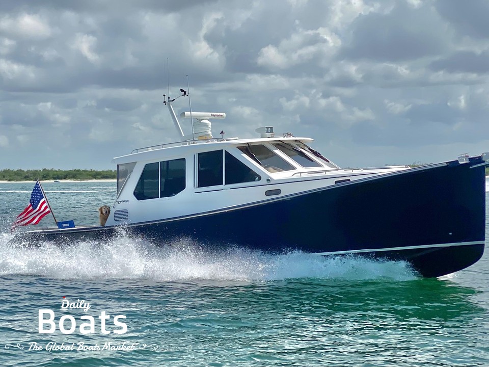 2004 True North 38 for sale. View price, photos and Buy 2004 True North ...