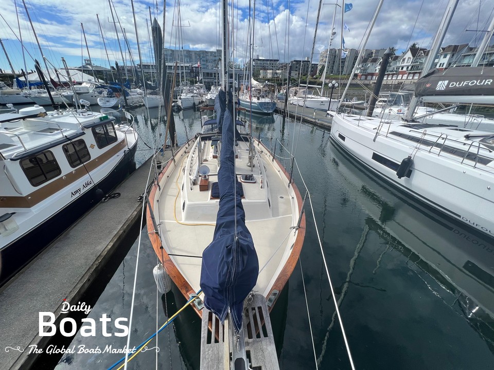 1977 Westsail 32 for sale. View price, photos and Buy 1977 Westsail 32 ...