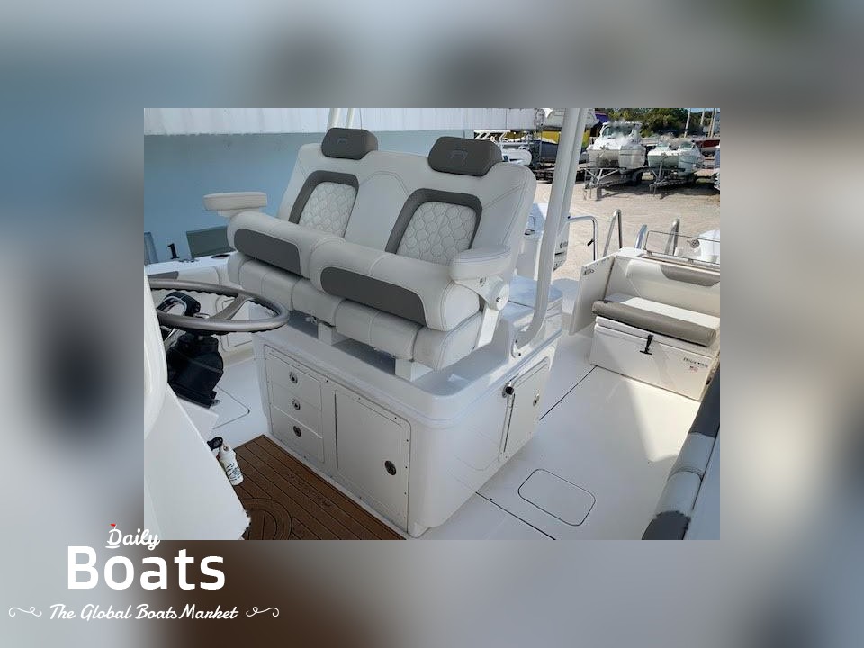 2020 World Cat 325Cc for sale. View price, photos and Buy 2020 World ...