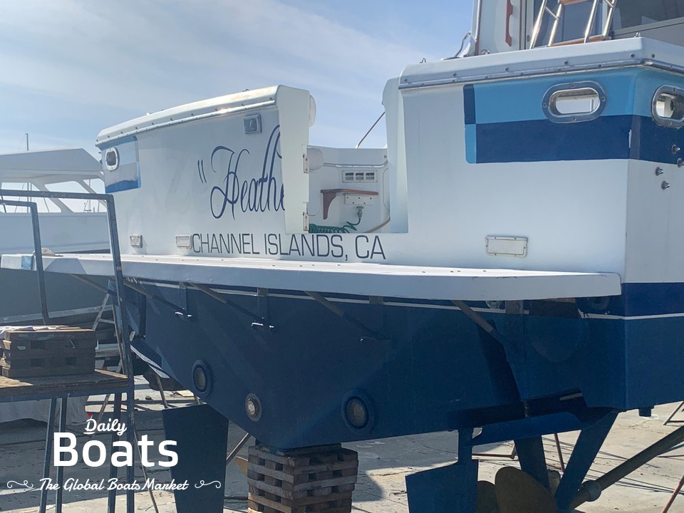 1983 Uniflite 48 Convertible Sport Fisher for sale. View price, photos ...