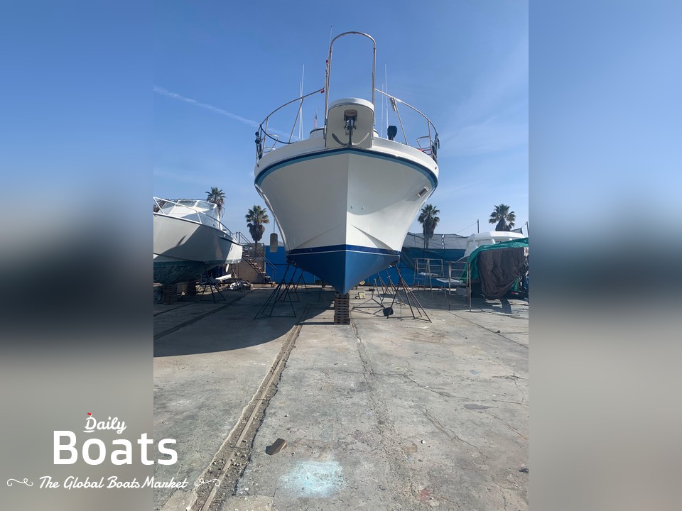 1983 Uniflite 48 Convertible Sport Fisher for sale. View price, photos ...